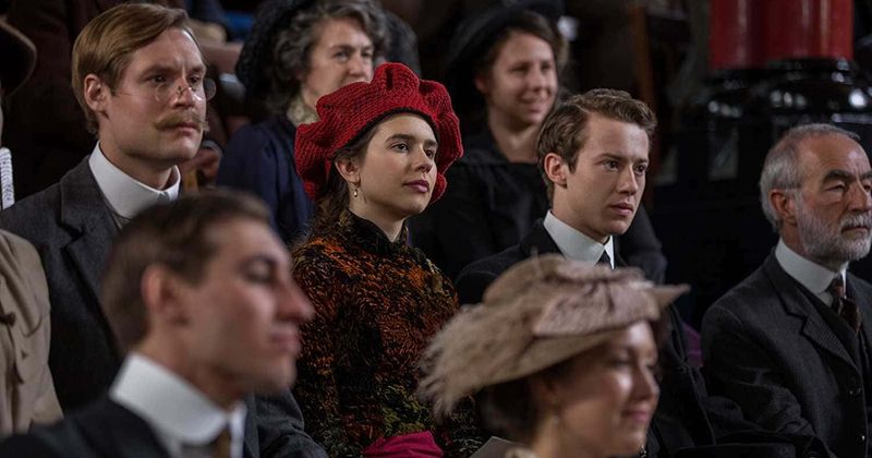 The best period shows to watch on Netflix, Amazon, and television right ...