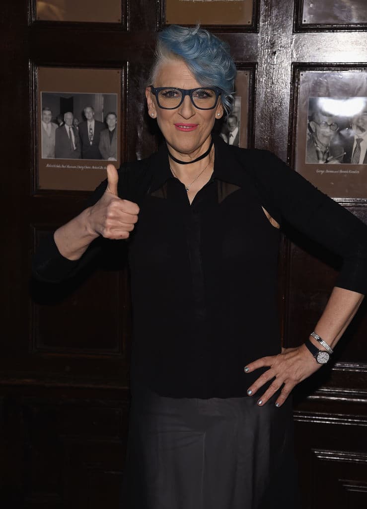 Comedian Lisa Lampanelli shouts back at heckler who offered her $100 to ...