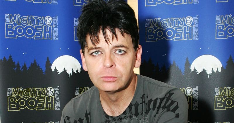 Singer Gary Numan's tour bus hits and kills a 91-year-old pedestrian ...