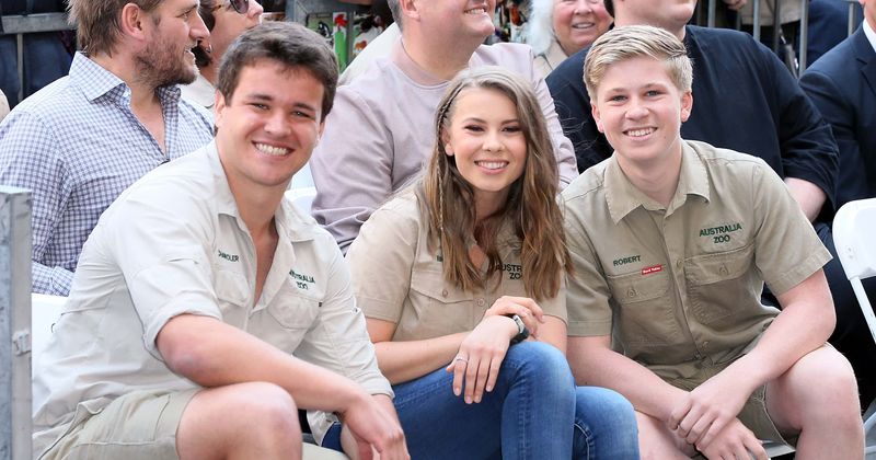 Robert Irwin says he will walk sister Bindi down the aisle when she ...