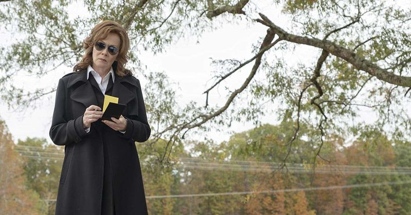 'Watchmen' Episode 3: Laurie Blake's history with vigilantes has made ...