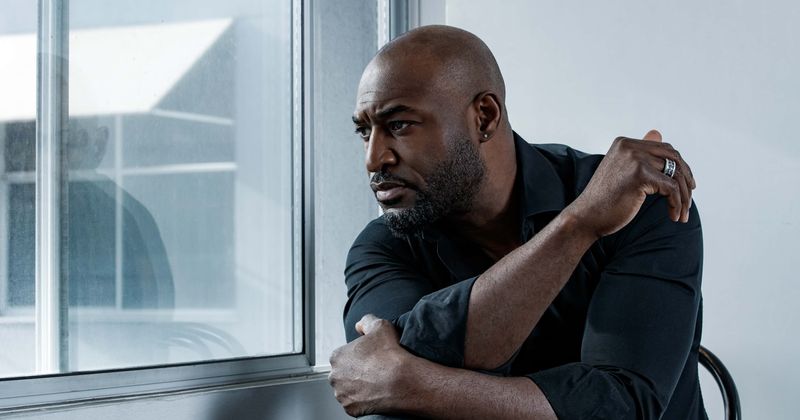 Netflix's 'V Wars' actor Adrian Holmes on playing a strong character ...