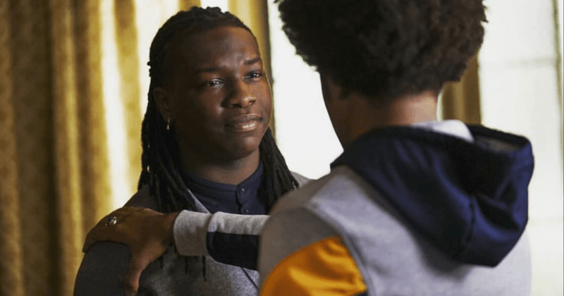 'Legacies' season 1 finale: Chris Lee discusses Kaleb's character arc ...