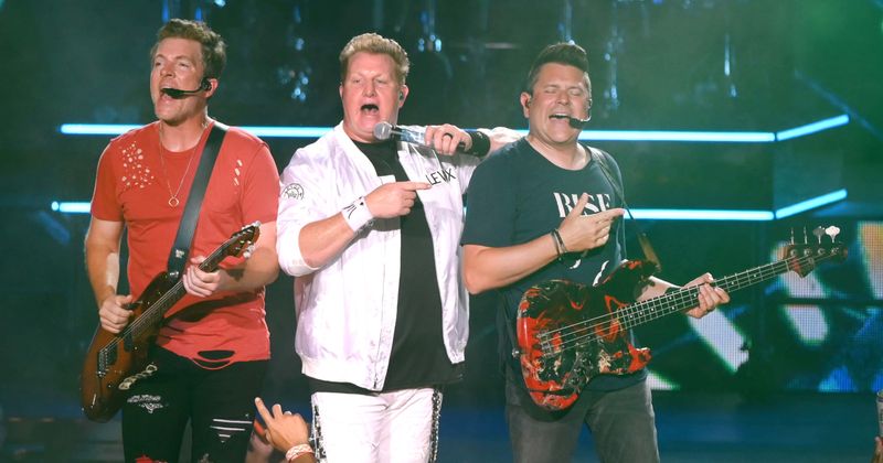 Rascal Flatts call it quits: Band announces final tour after 20 years ...