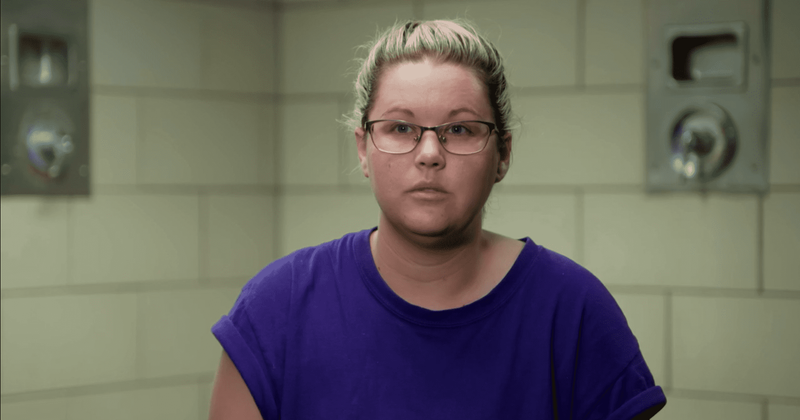 '60 Days In': Inmate Ashley makes bra out of rags after being denied ...