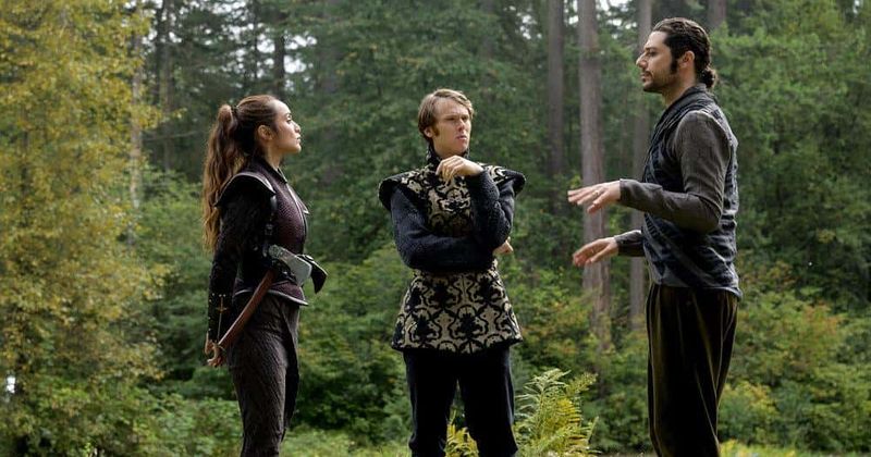 'The Magicians': As Margo and Eliot switch bodies to take on the Dark ...