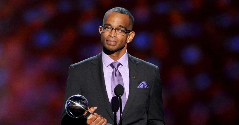 'Long Gone Summer': Fans remember late American sportscaster Stuart ...