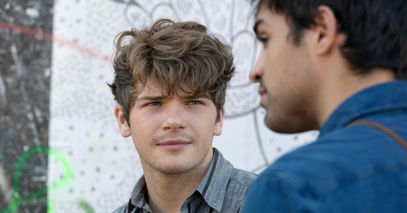 'Little Voice' Episode 5 Review: Bess is in a love triangle with a man ...