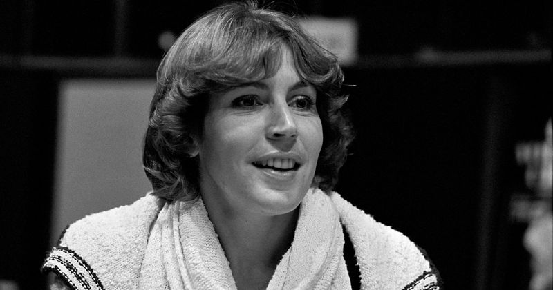 'I Am Woman' singer Helen Reddy dies at 78, fans pay tribute to ...