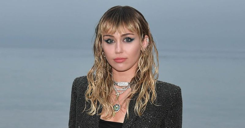 Miley Cyrus announces 'Plastic Hearts', says Malibu fire that ravaged ...