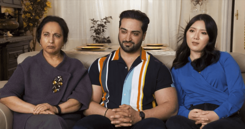 'I Love A Mama's Boy': Laila decides to join Shekeb and Emily on date ...