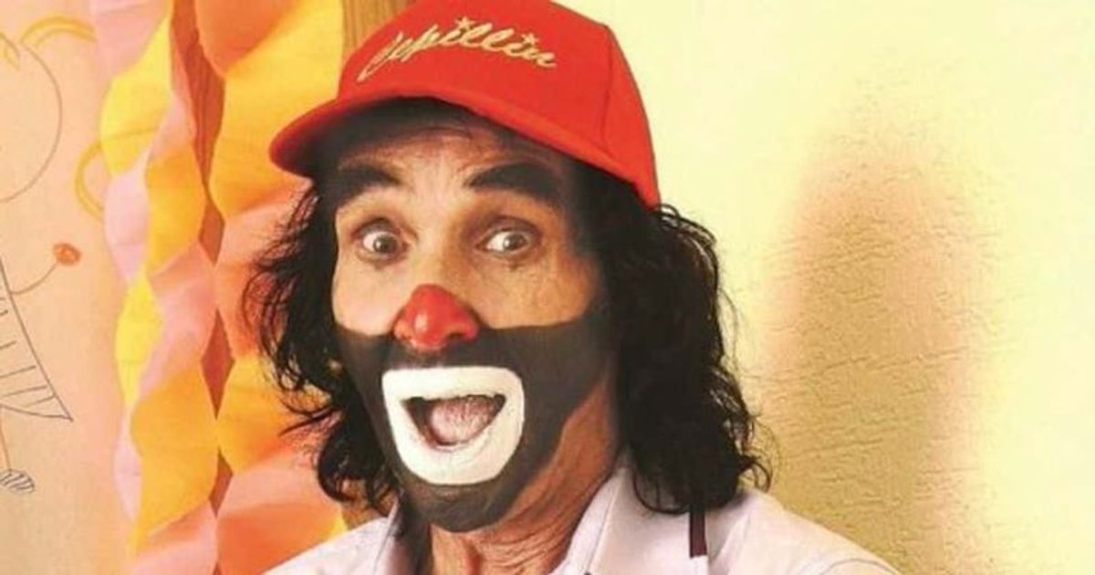 Who was Cepillín? TV clown who gave Salma Hayek early career break dies ...