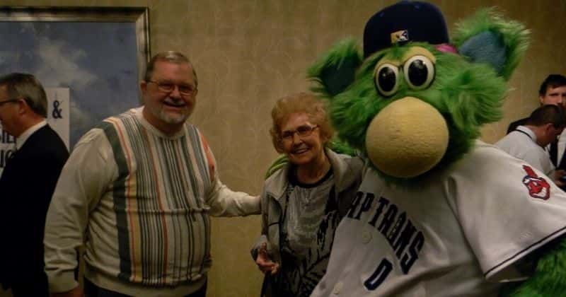 Who is Joe Tait's wife Jean? How 'Voice of the Cleveland Cavaliers ...