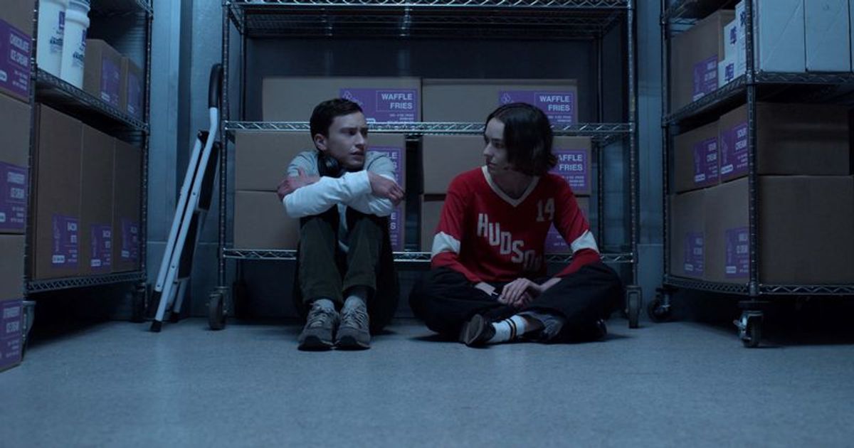 'Atypical' Season 4 Ending Explained: Does Sam go to Antarctica? Dad ...