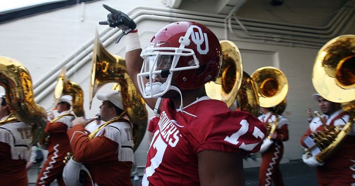 Why is Big 12 penalizing 'horns down' gesture in football? Internet ...