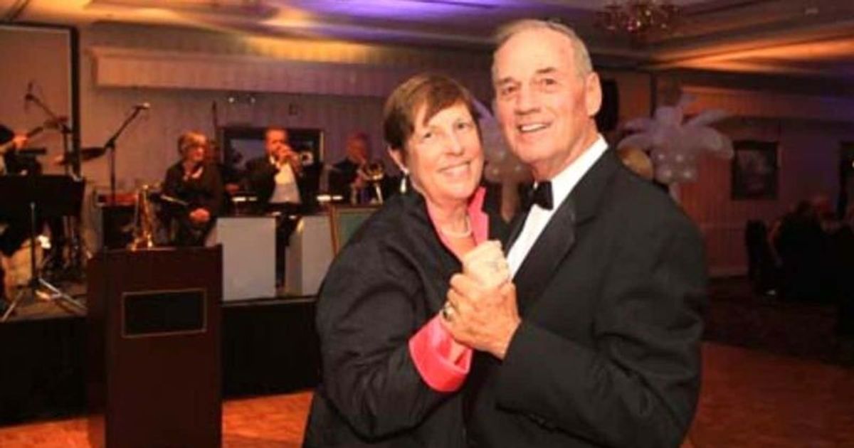 Who is Sam Huff's girlfriend Carol Holden? Legendary NFL Hall of Famer ...