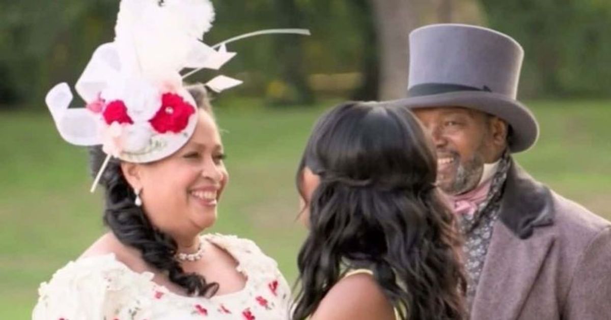 'The Courtship': A row boating experience challenges suitors to impress ...