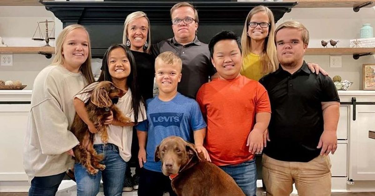'7 Little Johnstons': The family of seven become eight before the show ...