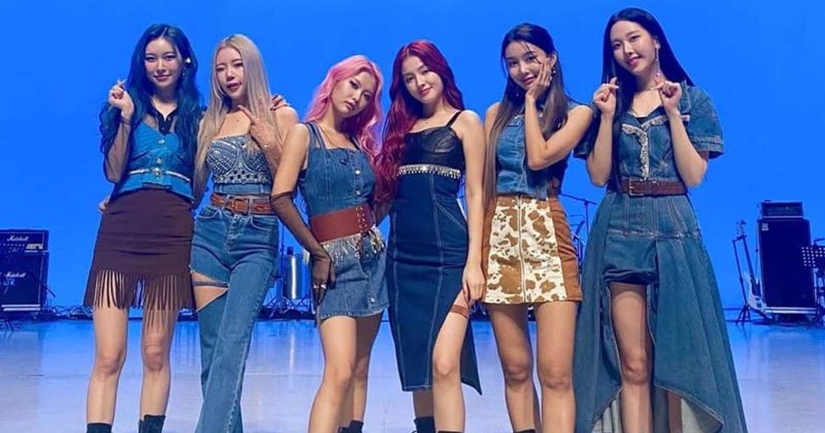 'They don't deserve this': Fans demand apology for Momoland after ...