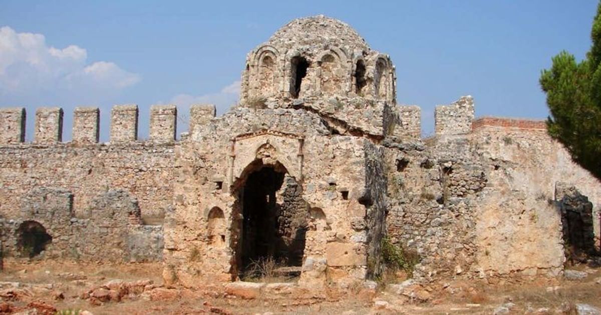 Unveiling the tomb of 'Santa Claus': Burial spot of Saint Nicholas ...