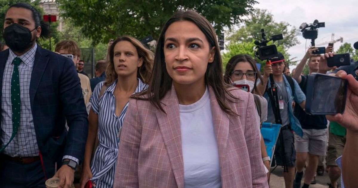 'One big united cesspool': Internet holds no hope AOC will be ...