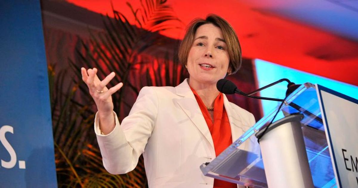 'First lesbian governor': Maura Healey sworn in as governor of Massachusetts | MEAWW