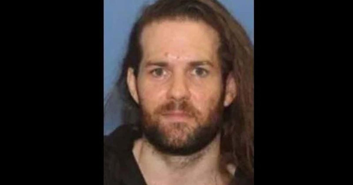 Benjamin Obadiah Foster: Oregon torture suspect, 36, dies of self ...