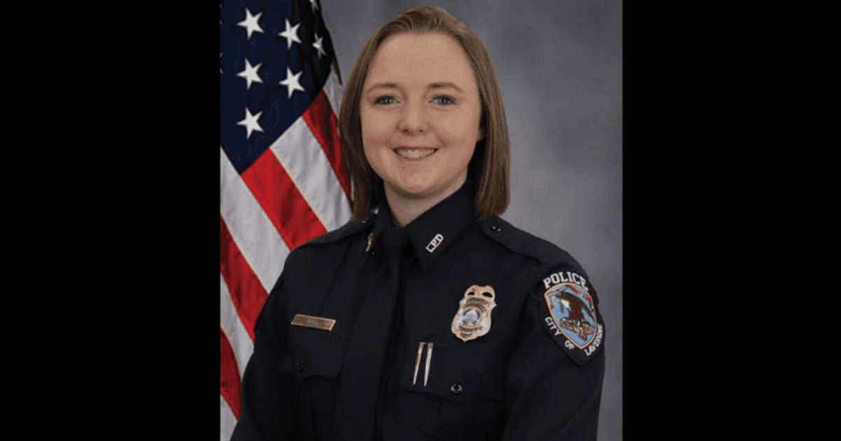 Maegan Hall: Sex rat cop now claims superiors groomed her before ...