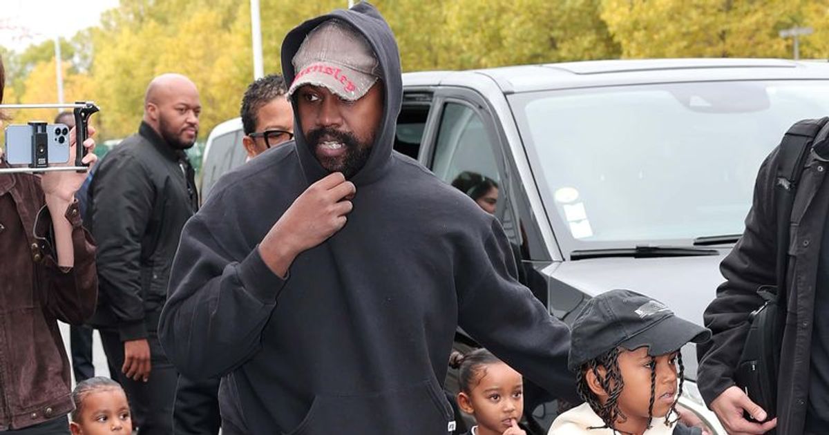 Kanye West cleared of charges over phone-throwing incident | MEAWW