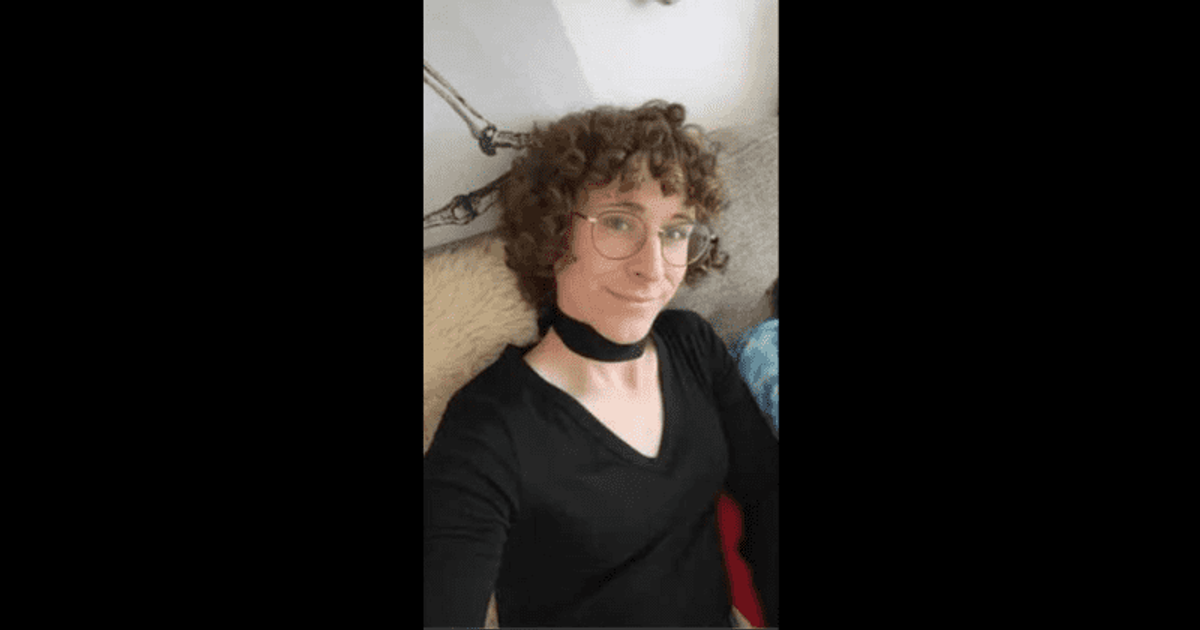 Kayla Denker shares video with gun amid Nashville school shooting | MEAWW