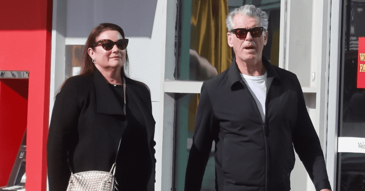 Pierce Brosnan, Keely Shaye Smith exude cheer during Malibu day out | MEAWW