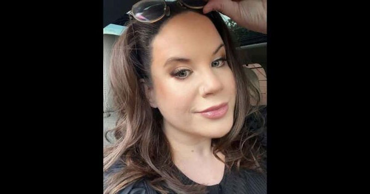 Whitney Thore and mom Babs dubbed 'twins' over throwback pics | MEAWW