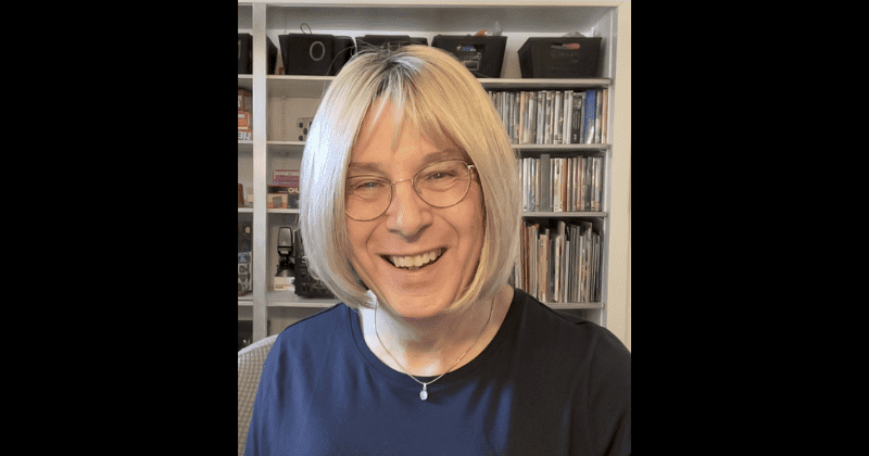 Who is Bernie Wagenblast? Voice of NYC subway reveals she's a trans ...