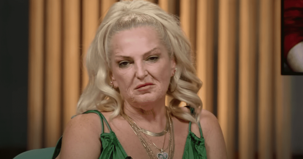 Angela Deem screams and swears while getting botox, '90 Day Fiance ...