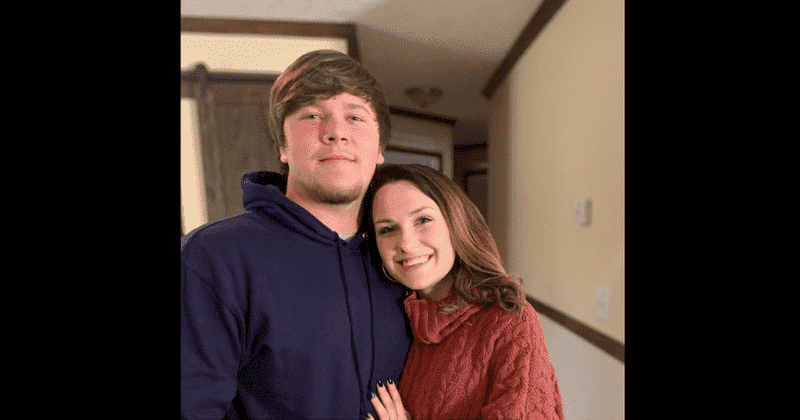 SC missing boater Tyler Doyle's wife gives birth to first child | MEAWW
