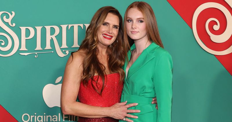 Brooke Shields celebrates daughter Rowan's birthday in Thailand | MEAWW