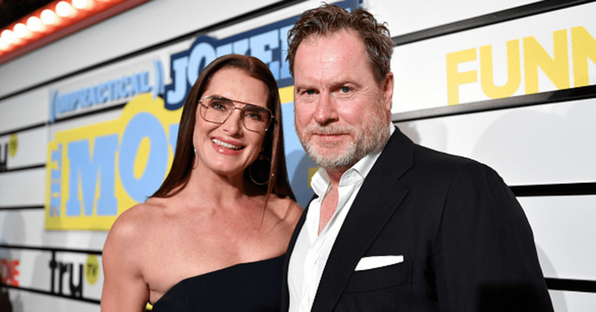 Brooke Shields and Chris Henchy celebrate 22 years of marriage, actress ...