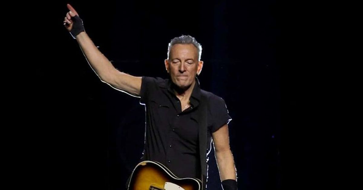 Bruce Springsteen, 73, falls on stage during a concert but continues to ...