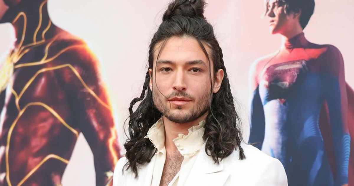 Who are Ezra Miller's siblings? 'The Flash' star's older sister Saiya ...