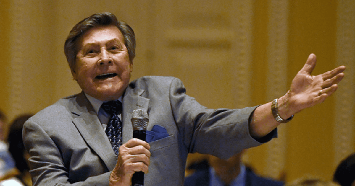 Who is Johnny Gilbert? 'Jeopardy!' fans pay tribute to 'legendary ...