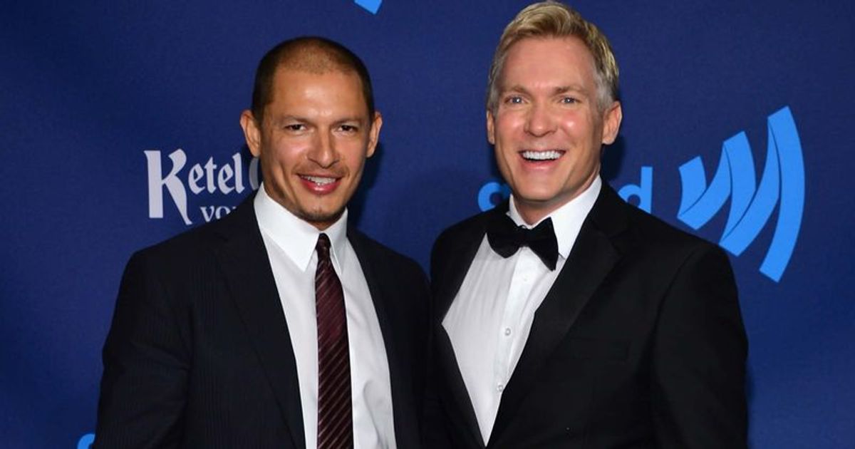 Why is Sam Champion in Italy? ‘GMA’ star and husband Rubem Robierb ...