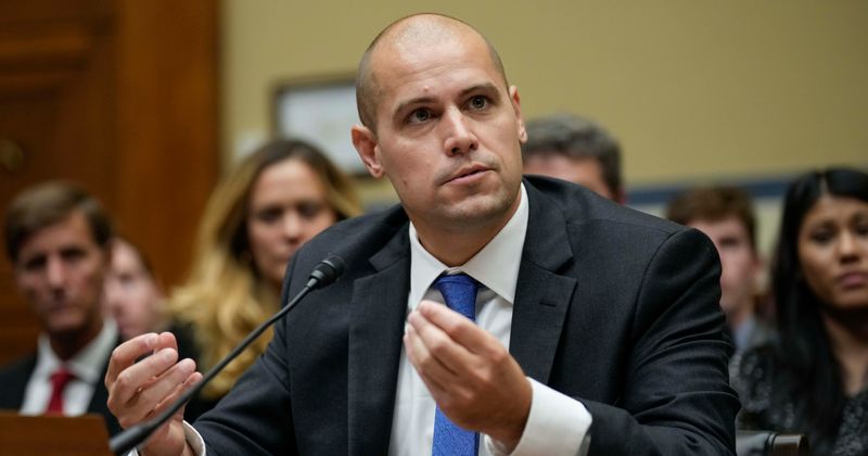 Who is Ryan Graves? Former navy pilot accuses government of 'hiding ...