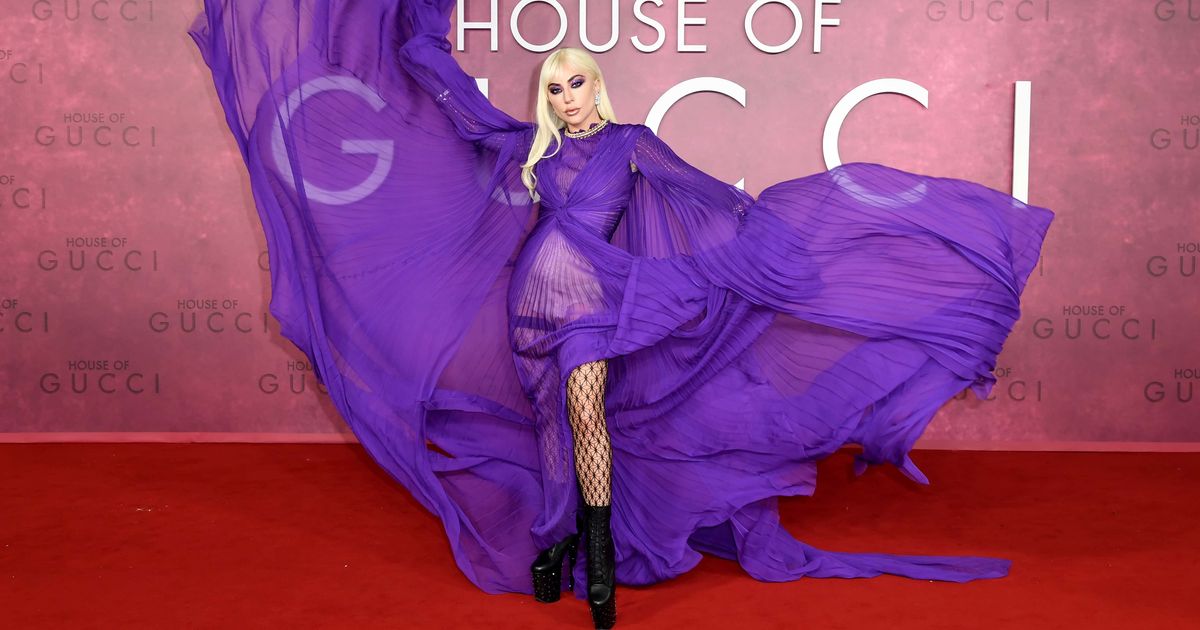 How tall is Lady Gaga? 'Born This Way' singer is petite unlike her ...