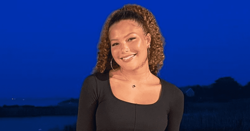 'GMA' host Michael Strahan's daughter Isabella Strahan stuns as she ... 'GMA' host Michael Strahan's daughter Isabella Strahan stuns as she ...