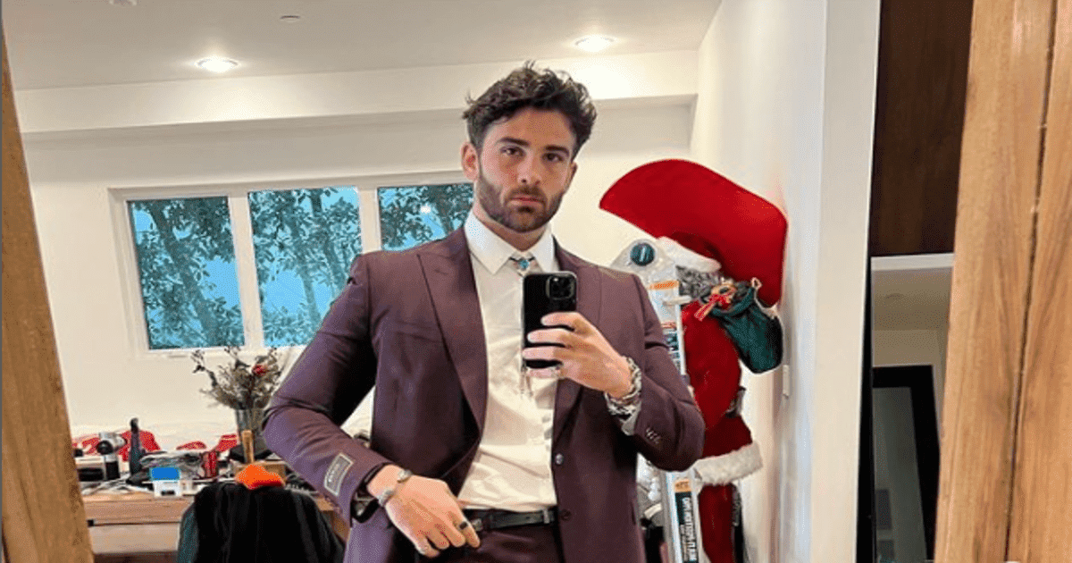 How tall is HasanAbi? Twitch streamer defended Putin's invasion of ...