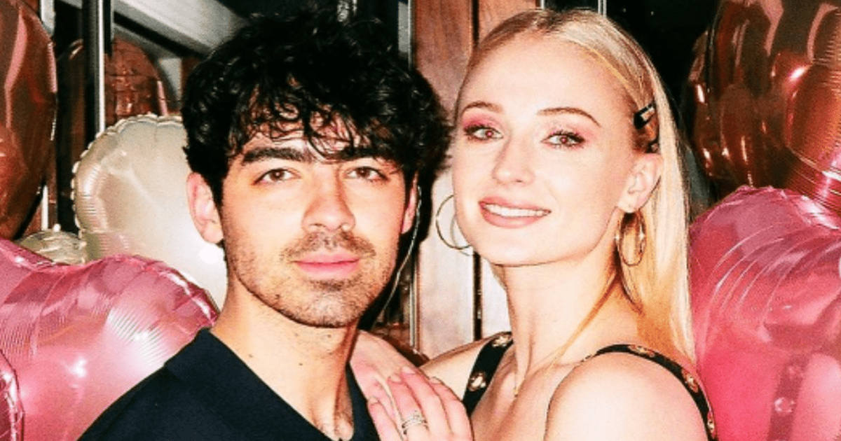Joe Jonas and Sophie Turner break silence on their divorce, say it is a 'united decision' | MEAWW