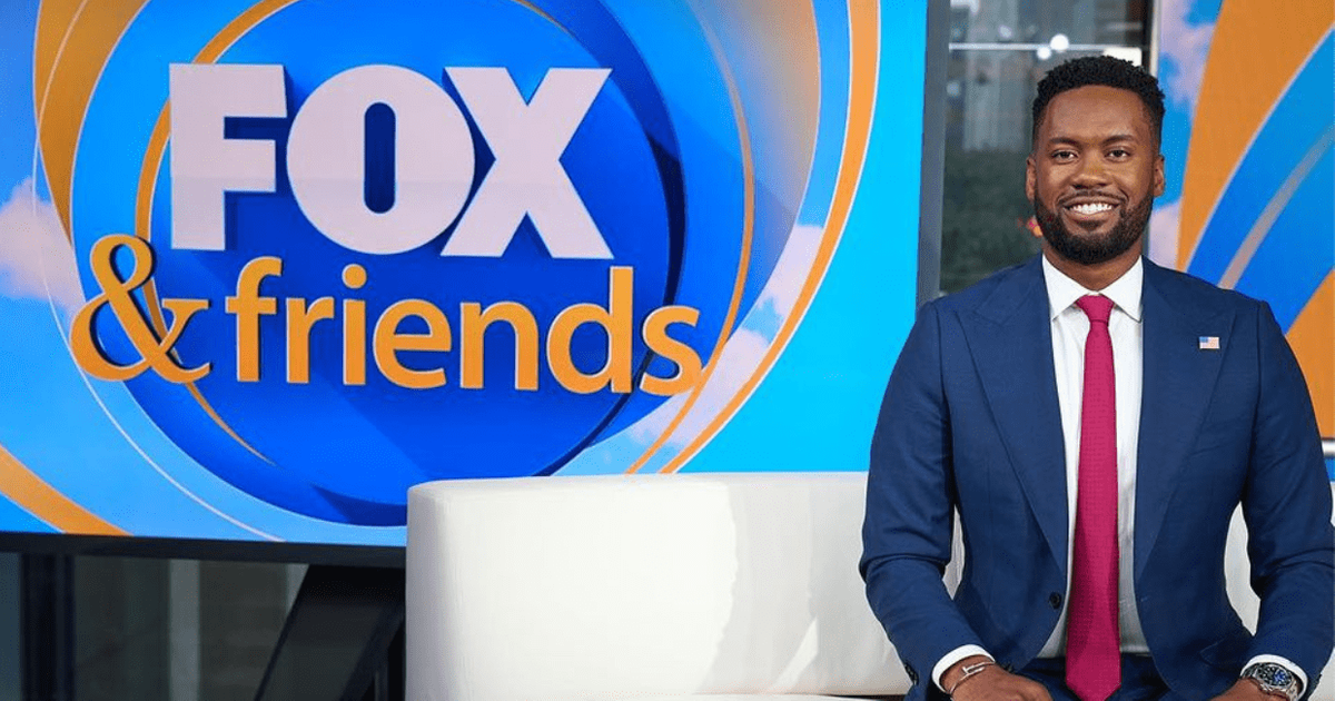 'Fox & Friends' stars welcome Lawrence Jones on his first day as fourth ...