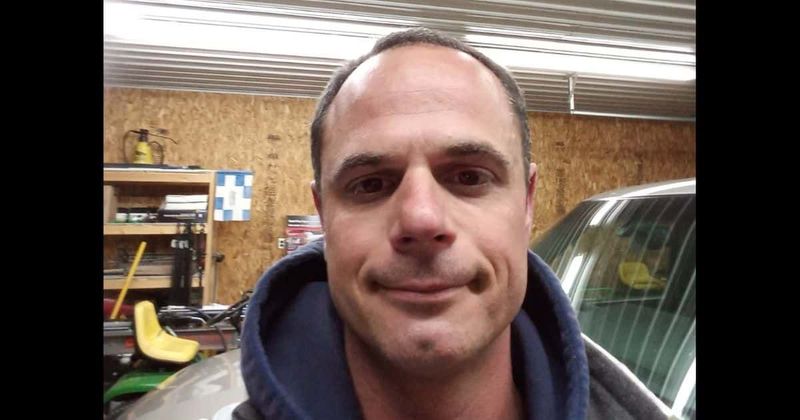 Who is John Reeb? Video of man terrorizing golfers at Ohio course goes ...