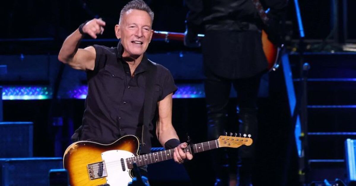 Is Bruce Springsteen OK? Singer says he's 'on the mend' as he postpones ...