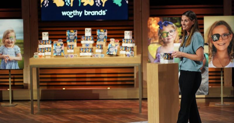 Worthy Brands Patches: How and where to buy cute and comfortable eye patches | MEAWW